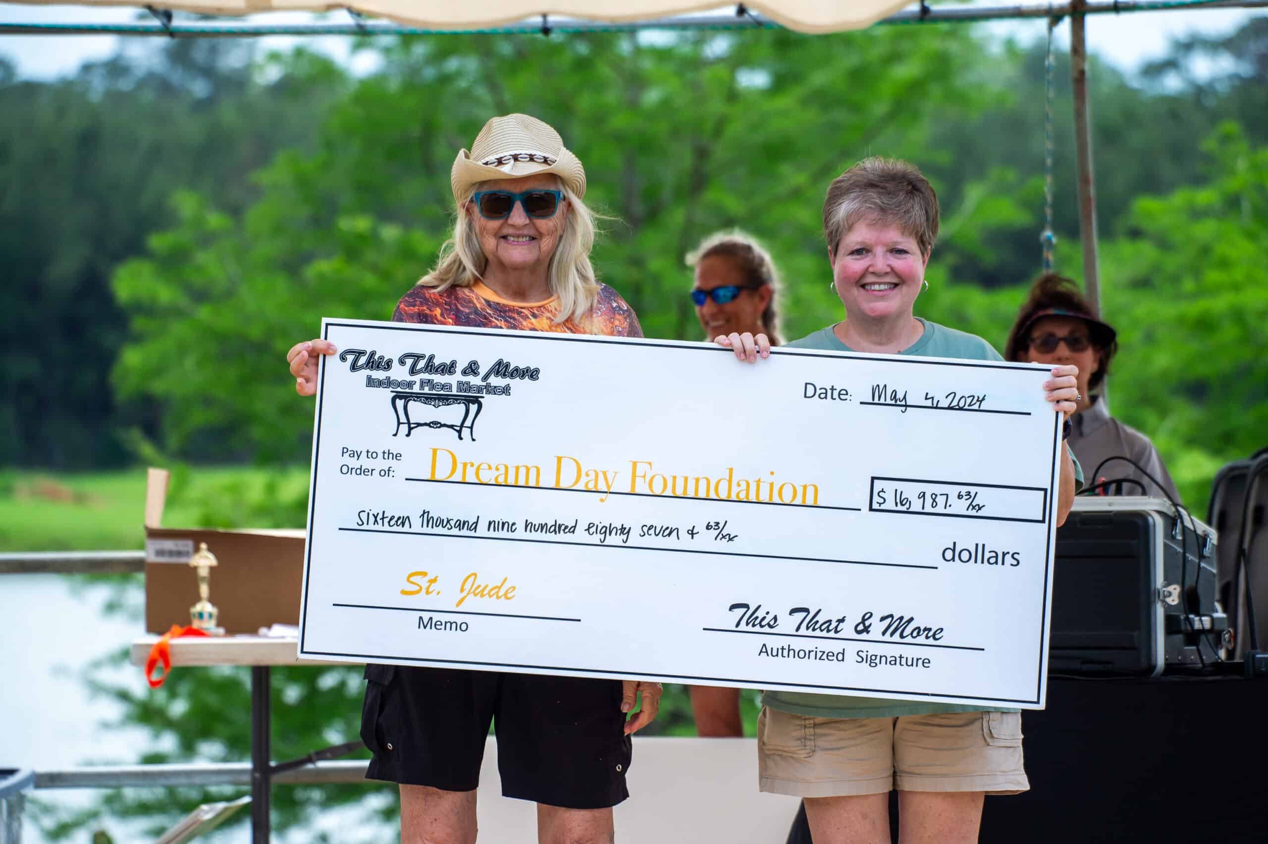 This That & More SPOTLIGHT! | Dream Day Foundation